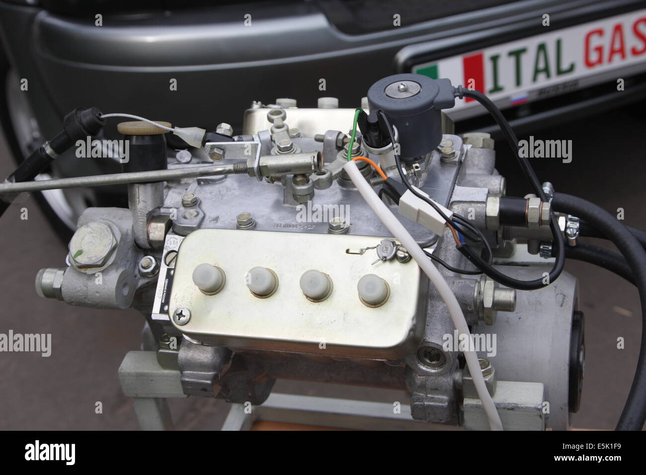 Motor a gas hi-res stock photography and images - Alamy