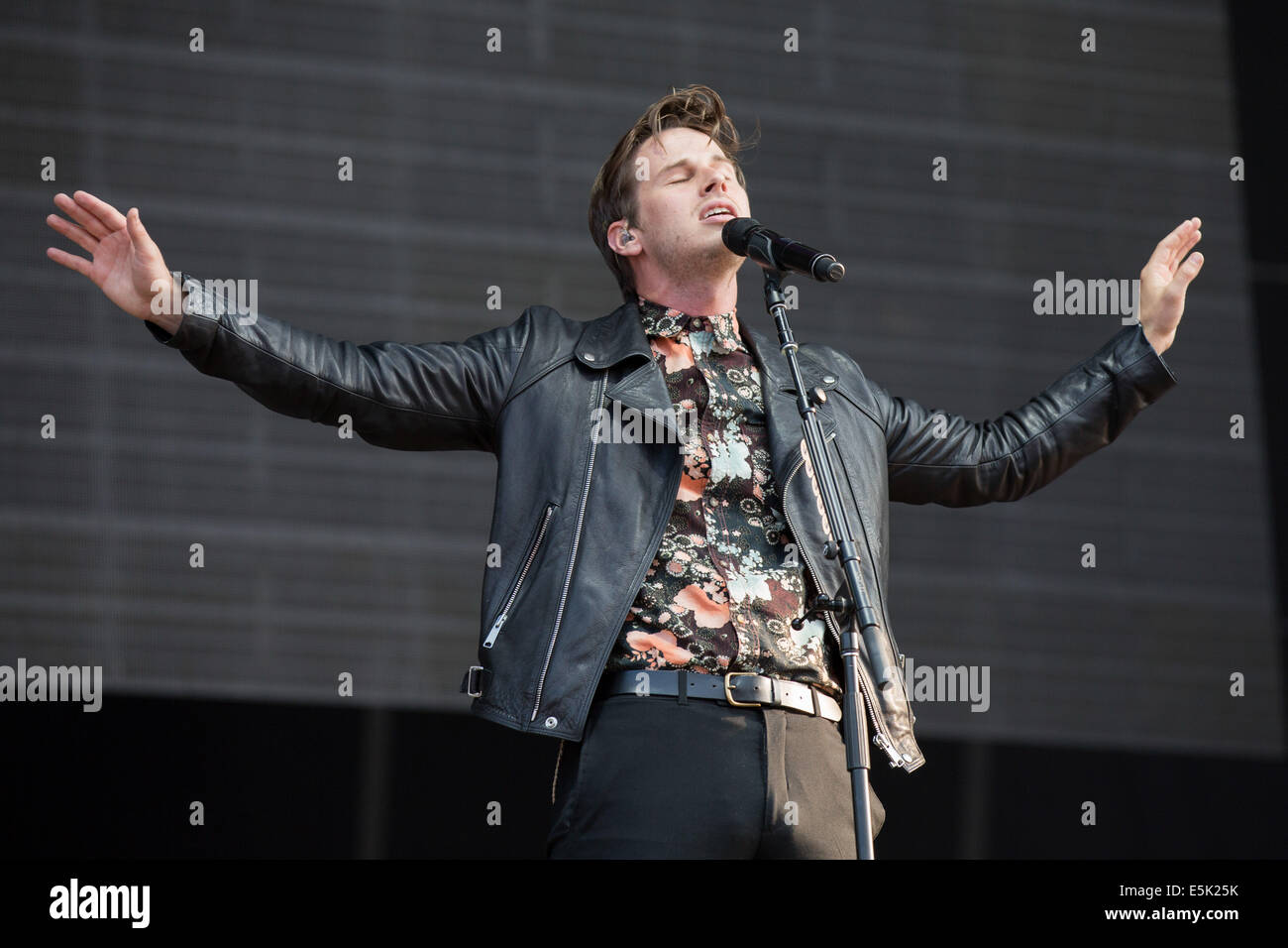 Mark foster of foster the people band hi-res stock photography and ...