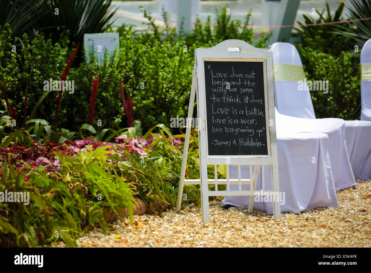 Signboard at an outdoor wedding event Stock Photo - Alamy