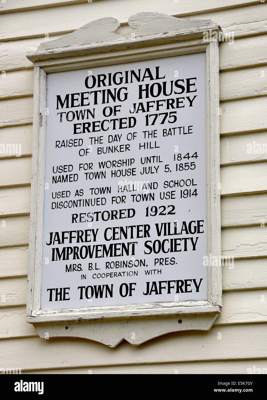 JAFFREY CENTER, NEW HAMPSHIRE: Sign on the 1775 Original Meeting House ...