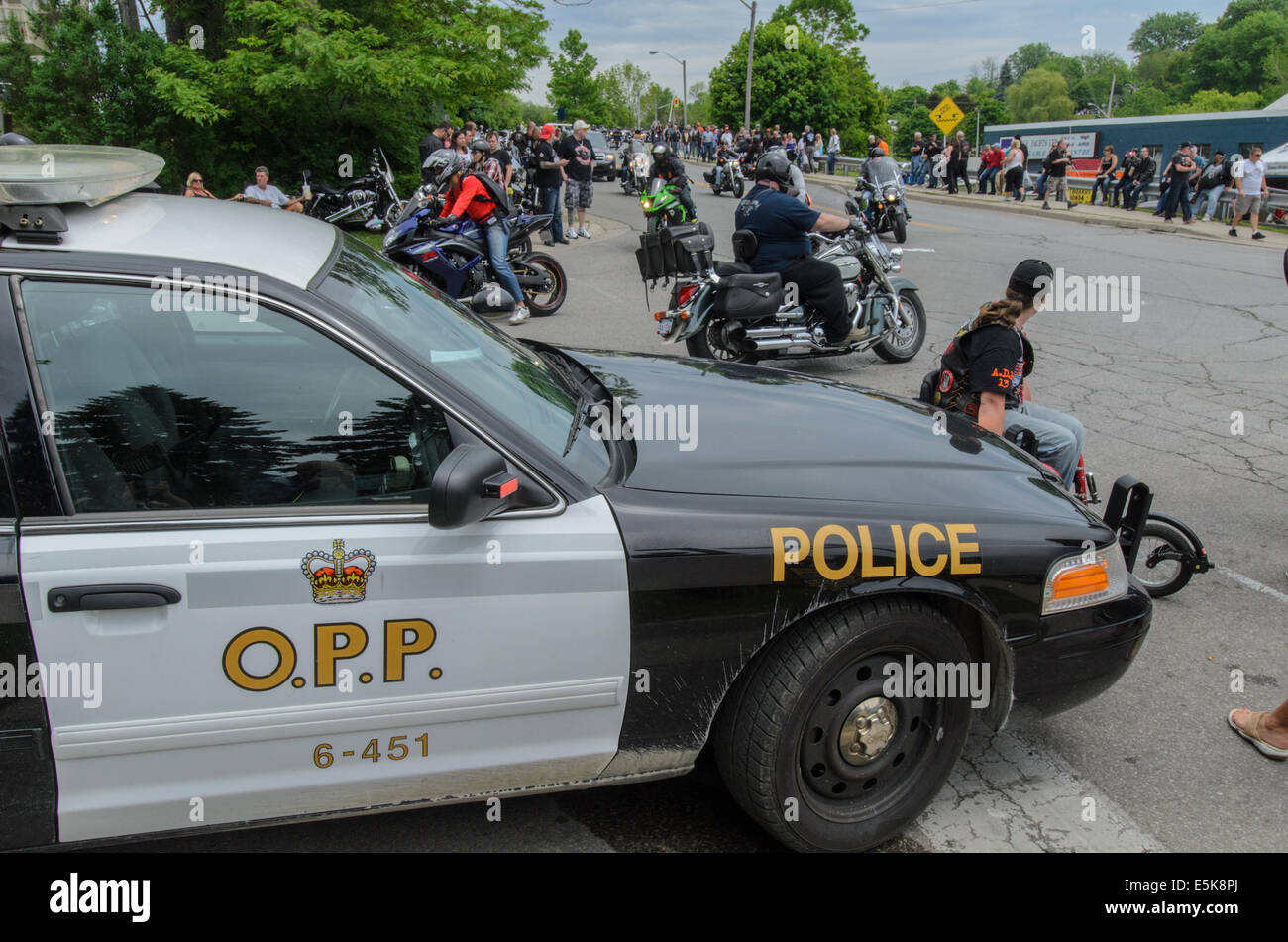 Ontario provincial police hi-res stock photography and images - Alamy