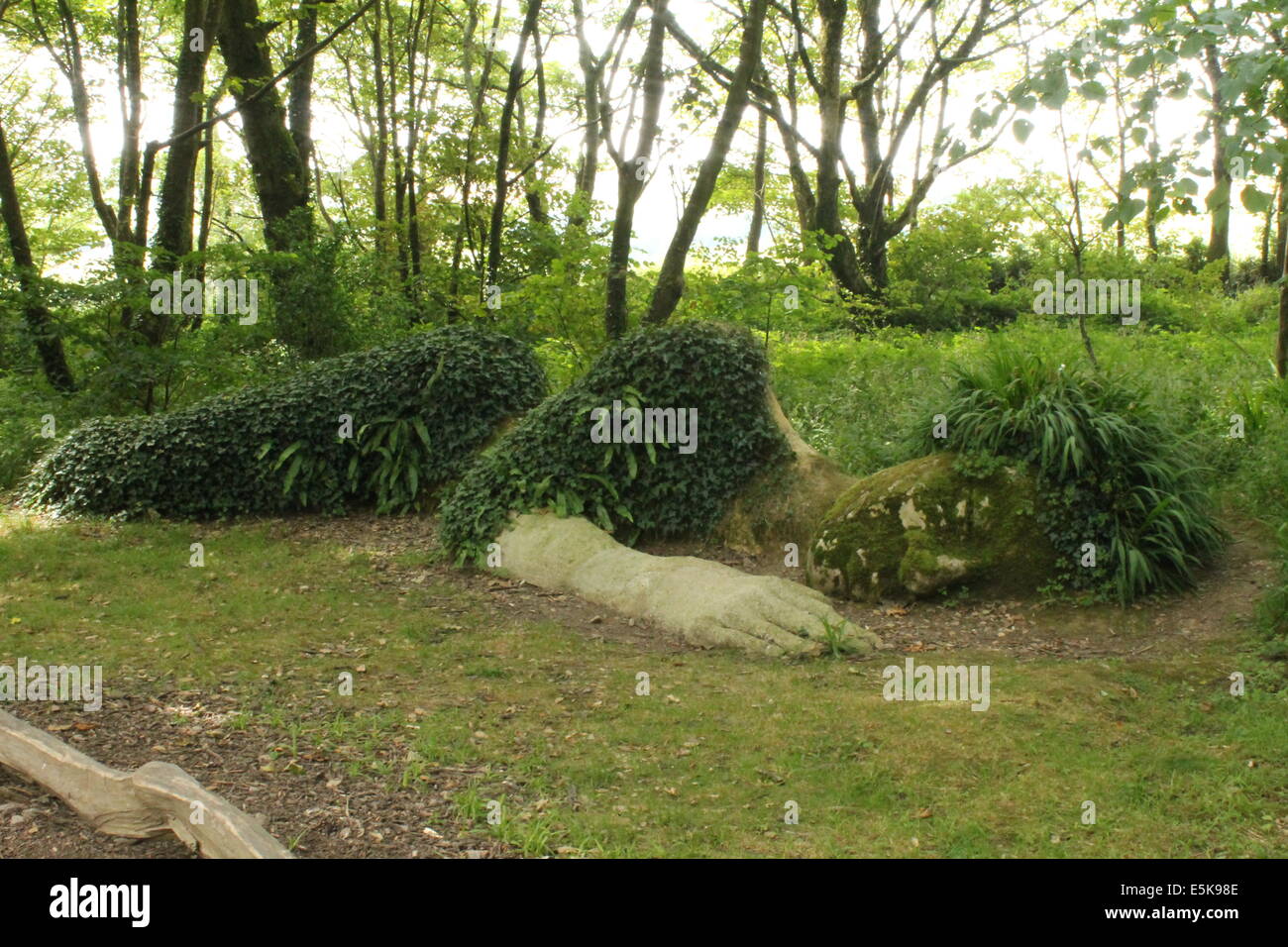 The Mud Maid woodland sculpture at The Lost Gardens of Heligan ...