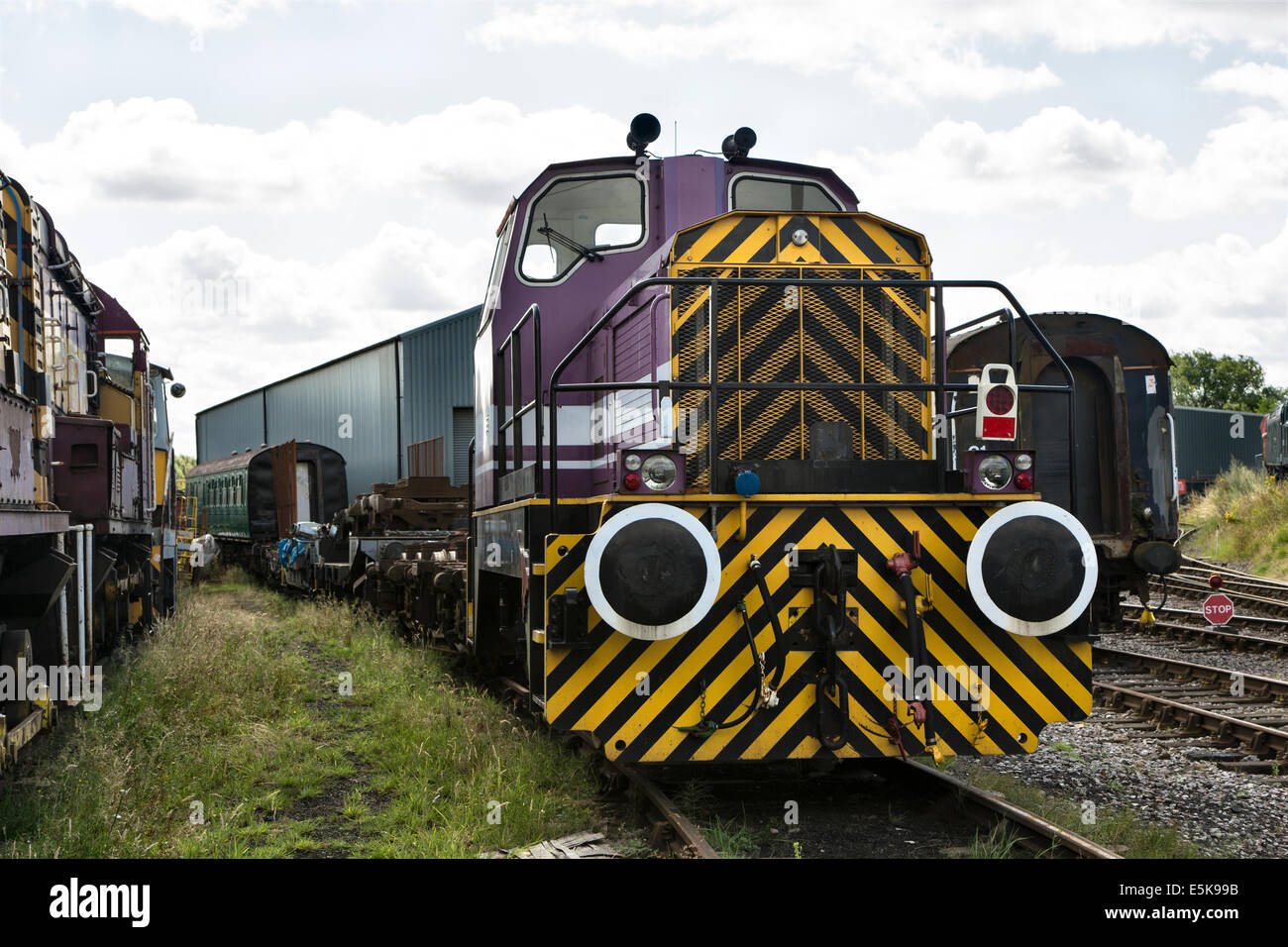 Diesel shunter hi-res stock photography and images - Alamy