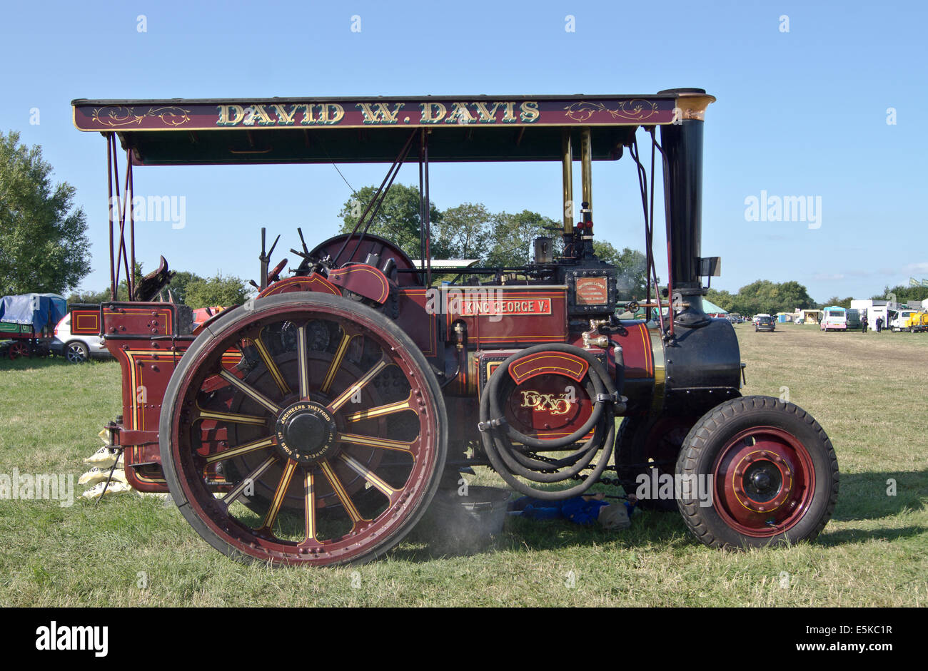 Shabbington, Bucks UK,1914 Burrell gold metal tractor No 3554 'King ...