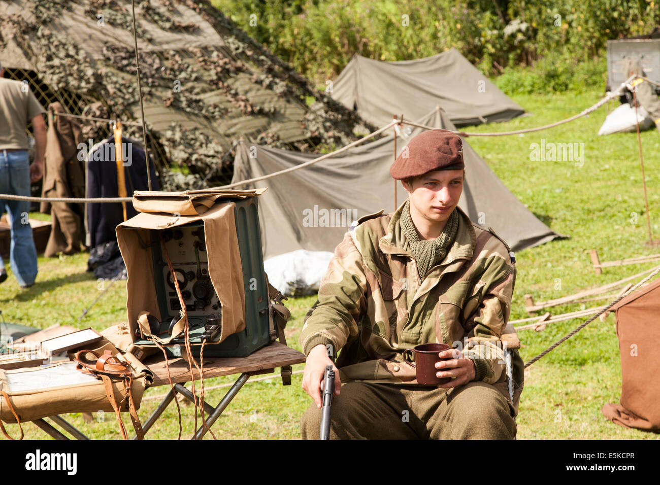 Ww2 tents hi-res stock photography and images - Alamy