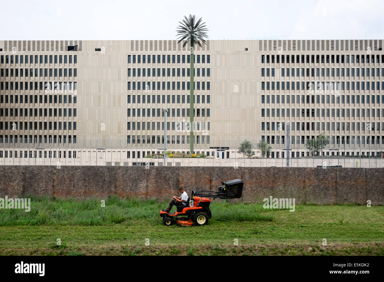 Exterior view of new headquarters of BND (Bundesnachrichtendienst) the ...