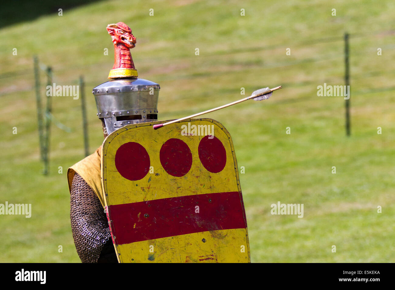 Helmeted soldiers head hi-res stock photography and images - Alamy