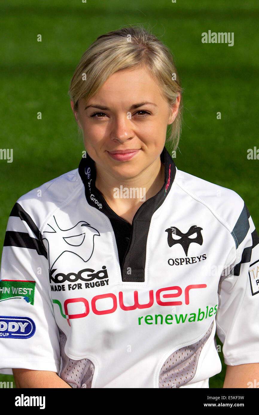 Rugby Physio High Resolution Stock Photography and Images - Alamy