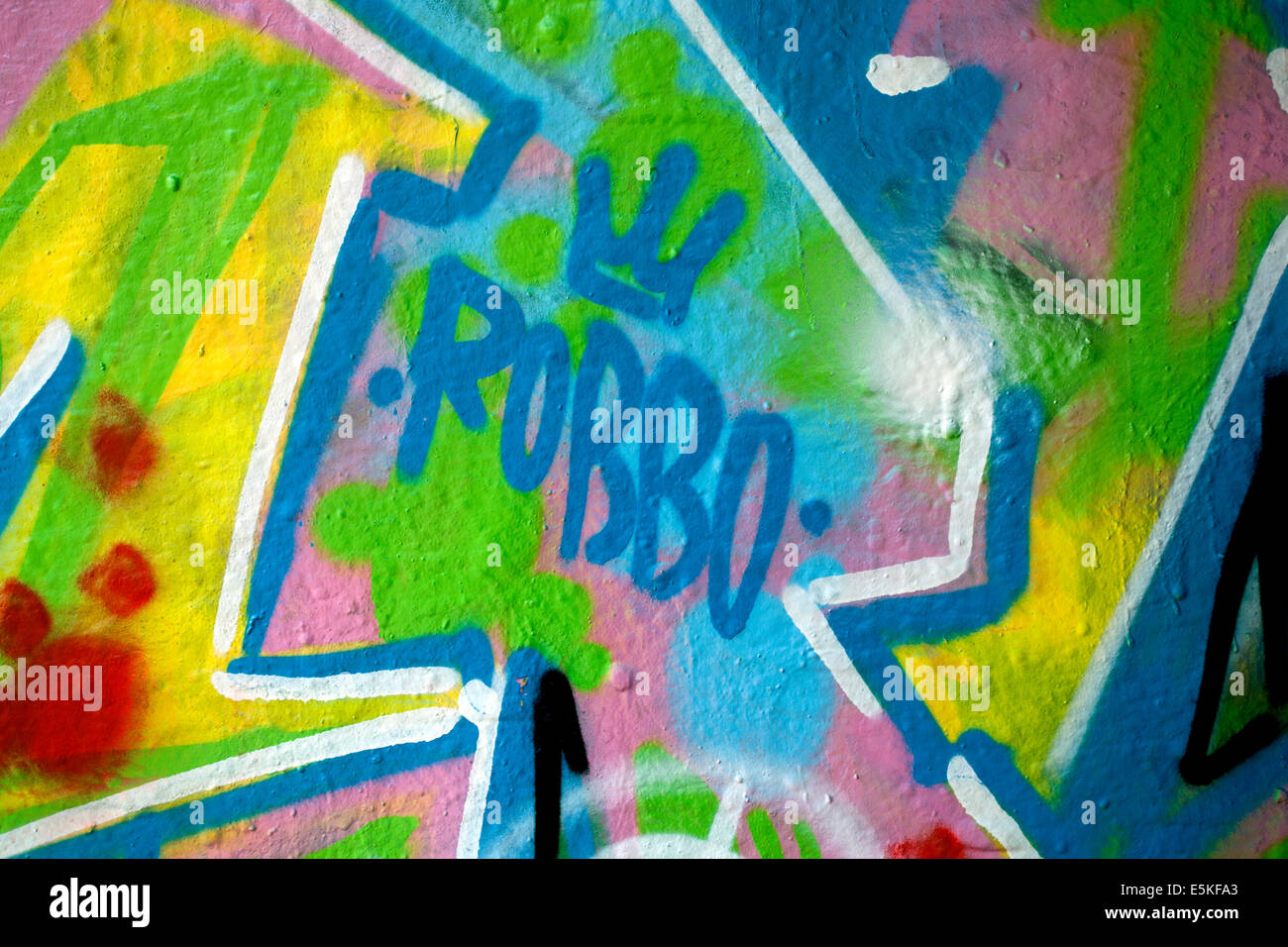 London, UK. 03rd Aug, 2014. Graffiti artist Banksy's arch rival King ...