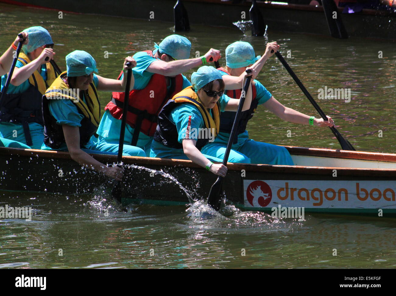 Crew dragon hi-res stock photography and images - Alamy