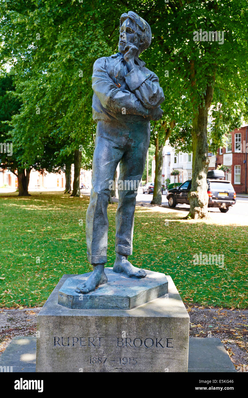 Statue rupert regent street rugby hi-res stock photography and images ...