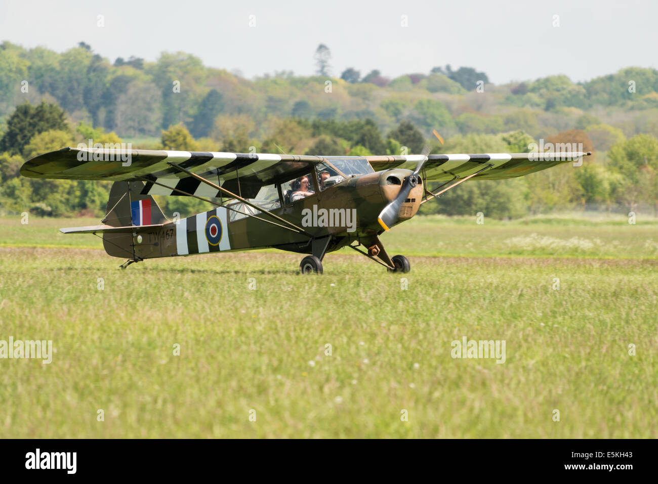 Vintage piper cub hi-res stock photography and images - Alamy
