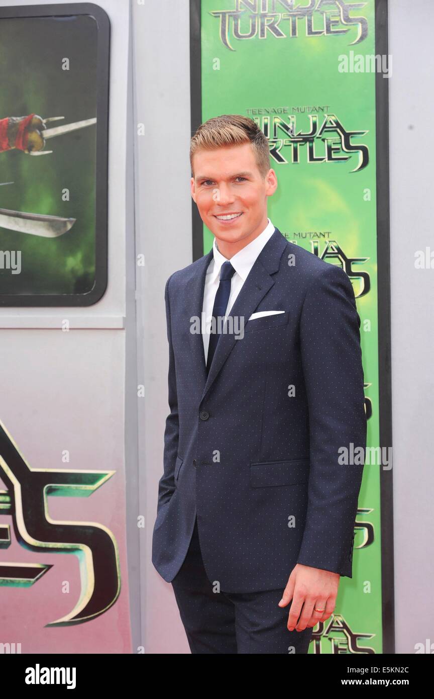 Pete Ploszek High Resolution Stock Photography and Images - Alamy