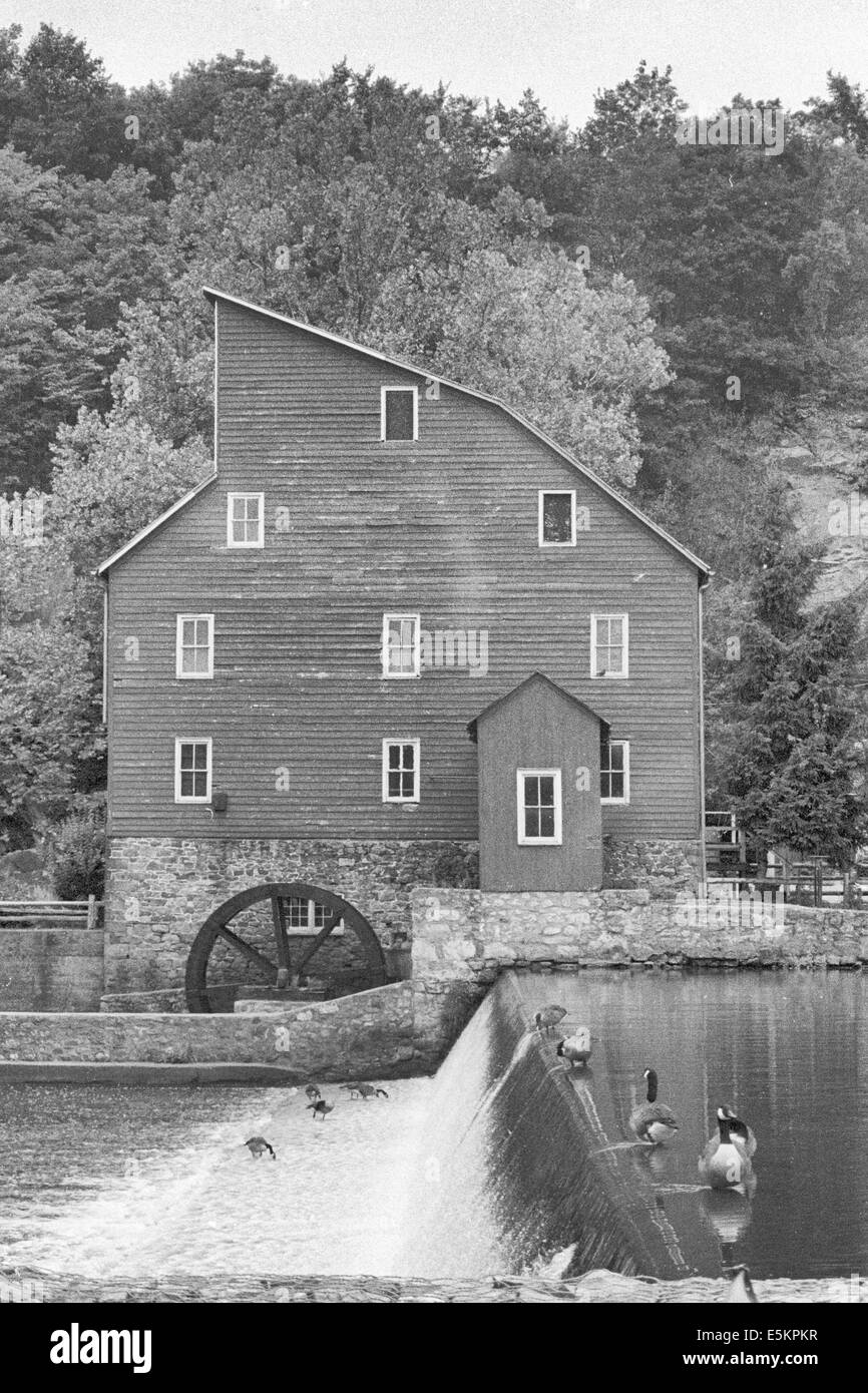 Clinton new jersey hi-res stock photography and images - Alamy