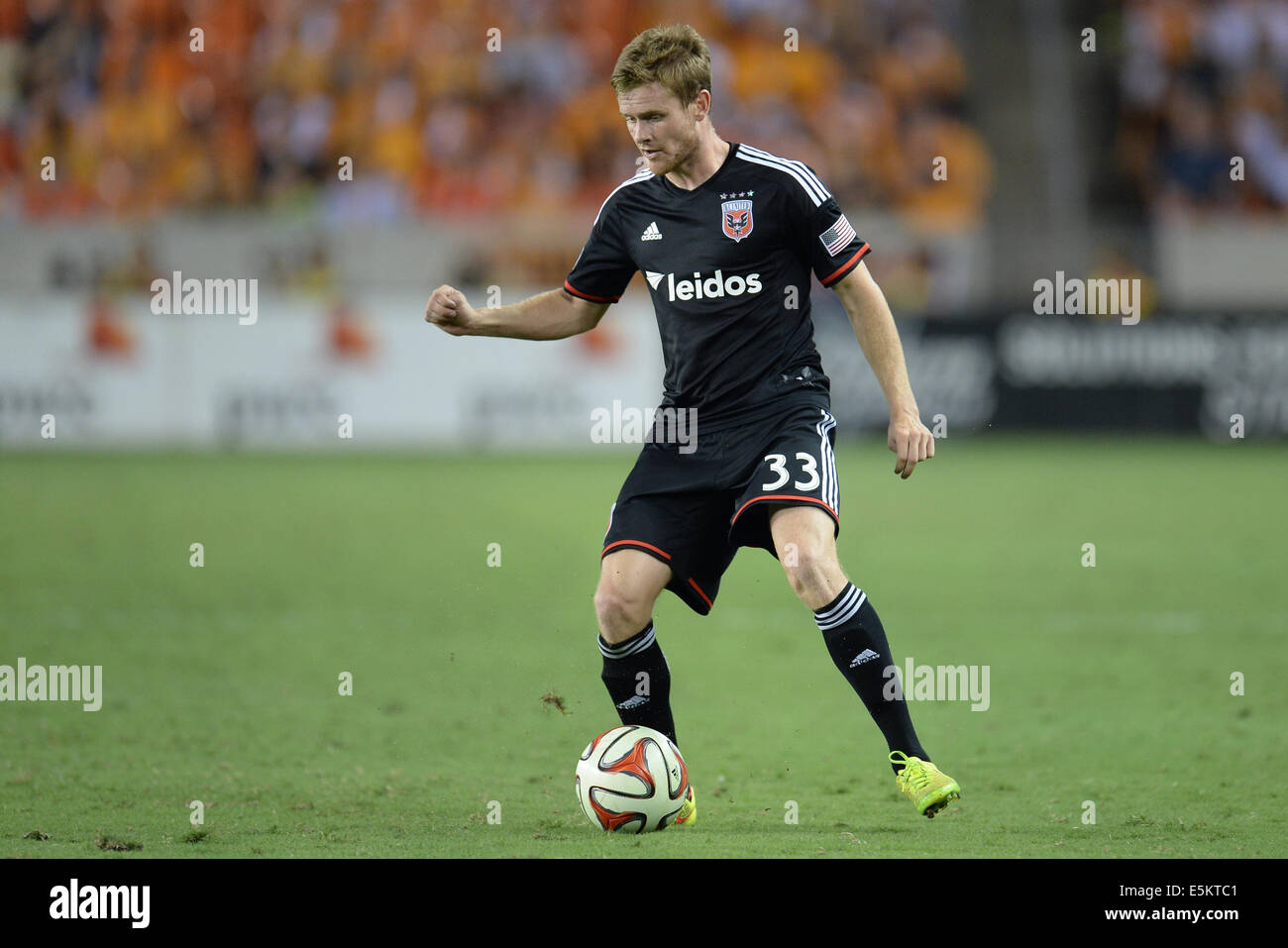 D c united defender taylor kemp 33 hi-res stock photography and images ...