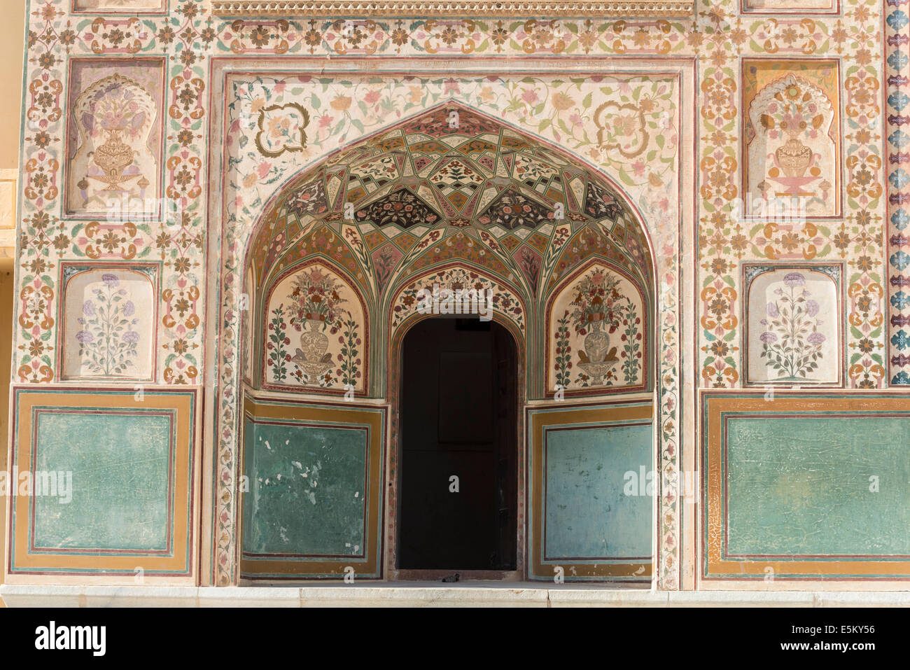 Ganesh Pol or Ganesh Gate, Amber Palace, Amer, Rajasthan, India Stock ...