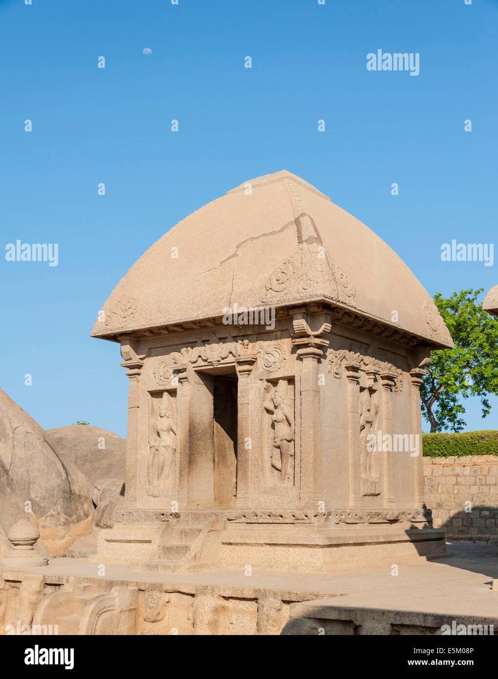 Temple, Pancha Rathas, Mahabalipuram, Tamil Nadu, Kanchipuram, India ...