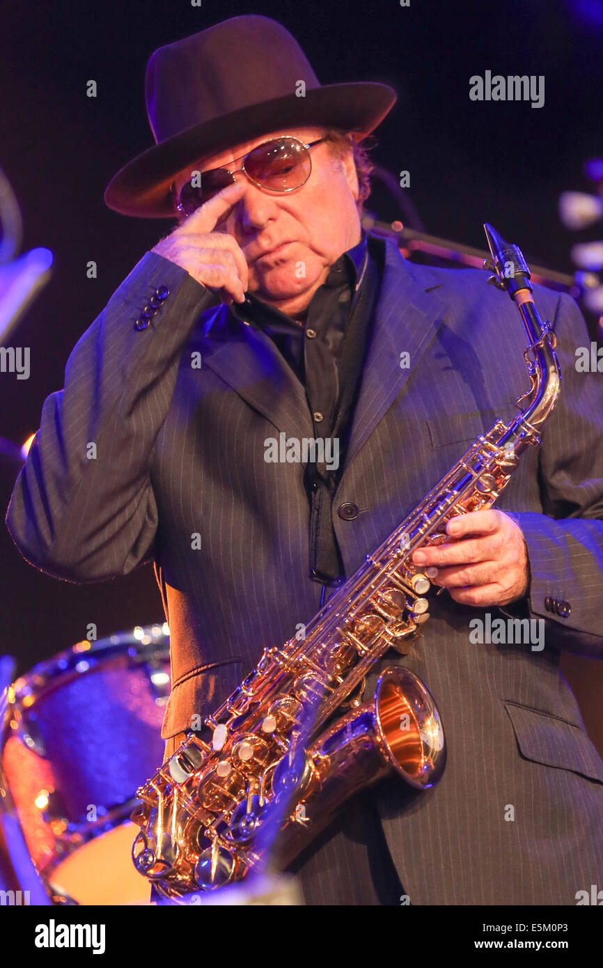 IRISH SINGER VAN MORRISON HEADLINING THE CAMBRIDGE FOLK FESTIVAL ON ...