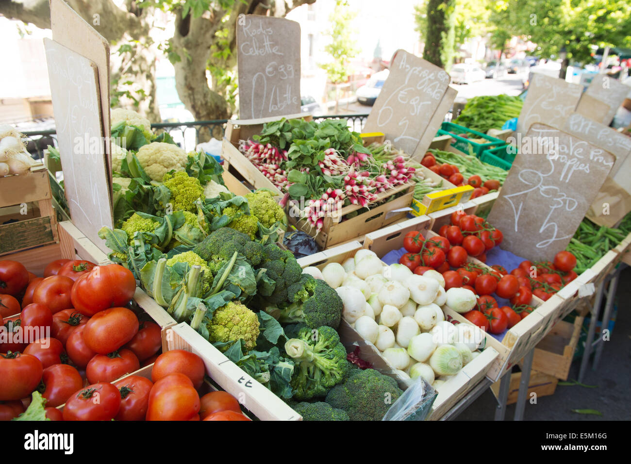 Market with fresh vegetables in France Stock Photo - Alamy