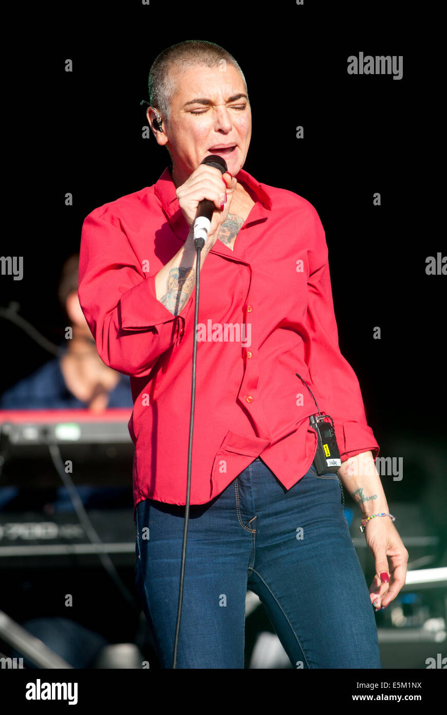 Lulworth Castle, Dorset, UK. 03rd Aug, 2014. Sinéad O'Connor performing ...
