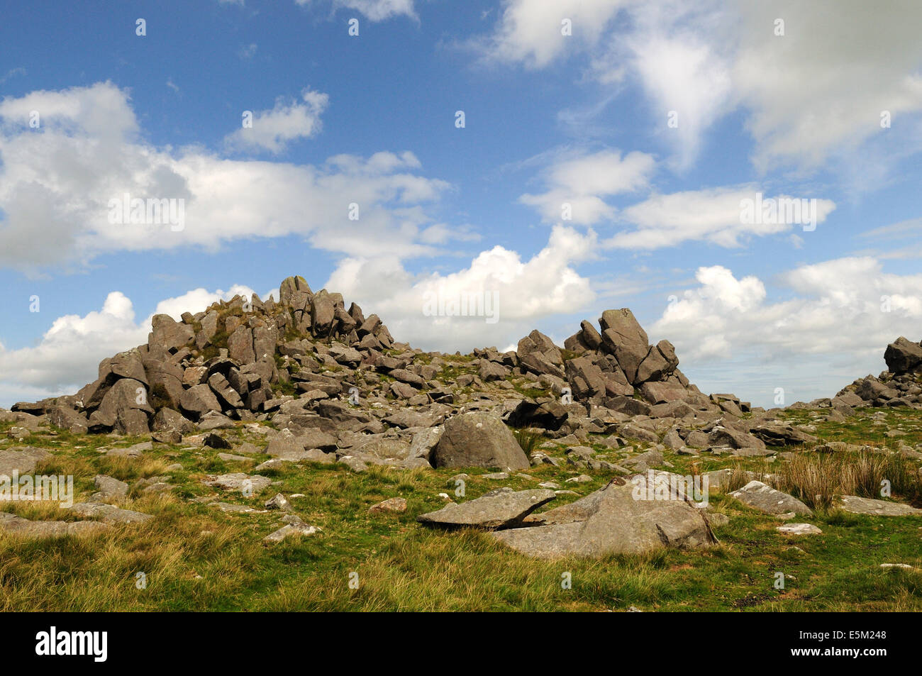 Welsh bluestones hi-res stock photography and images - Alamy