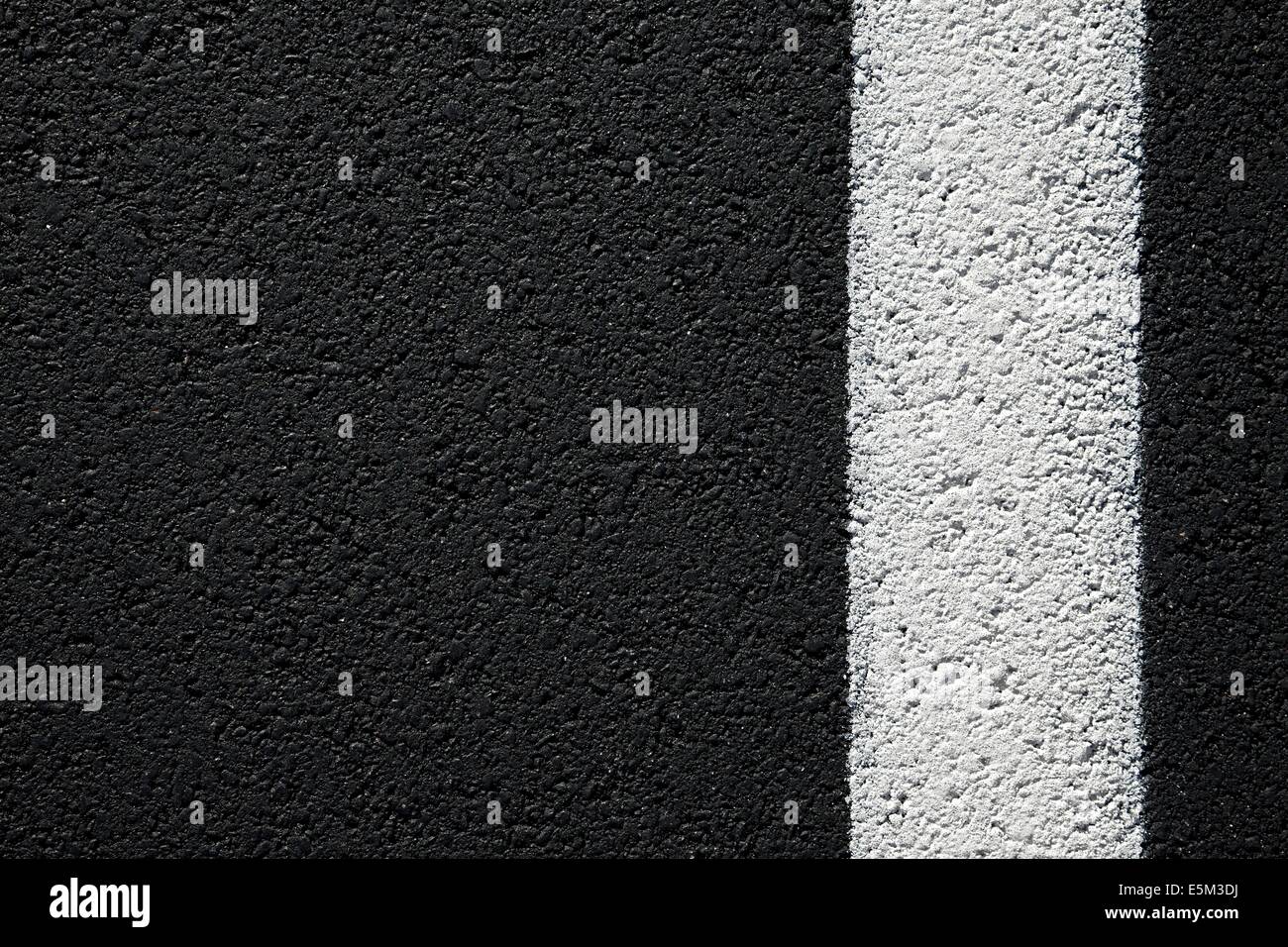 Lane border hi-res stock photography and images - Alamy