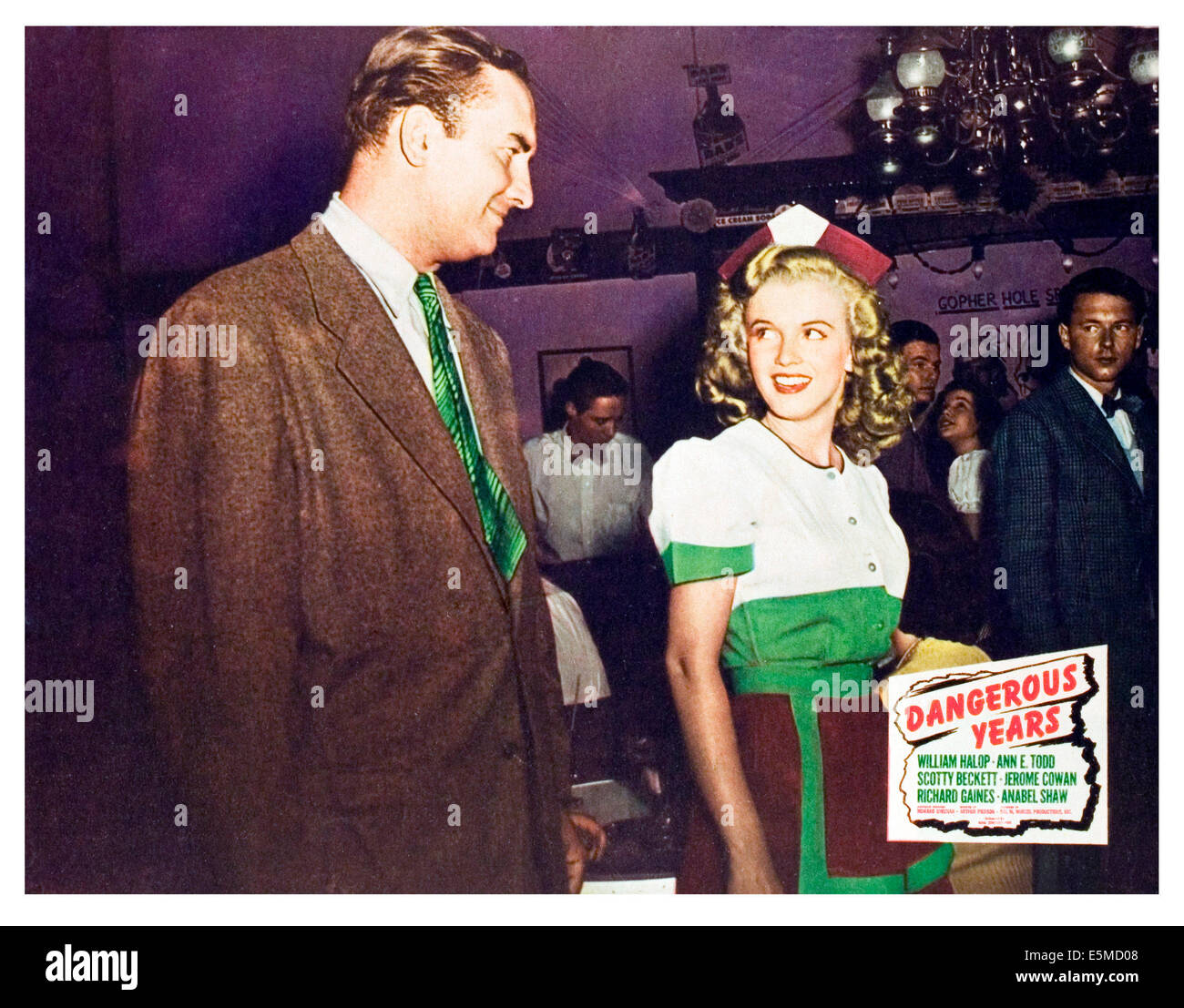 DANGEROUS YEARS, William Halop, Marilyn Monroe, 1947 Stock Photo - Alamy