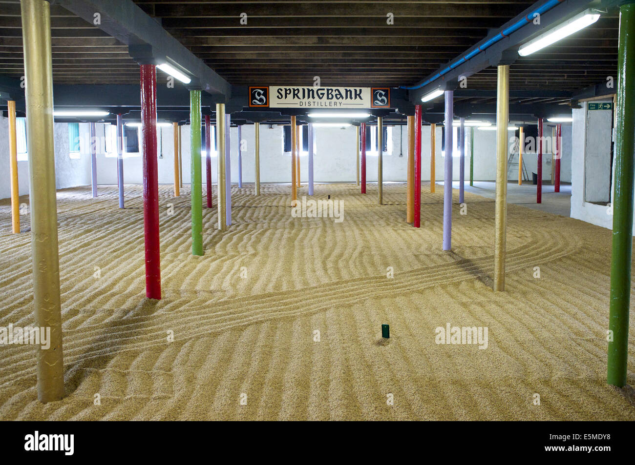 Floor malting hi-res stock photography and images - Alamy