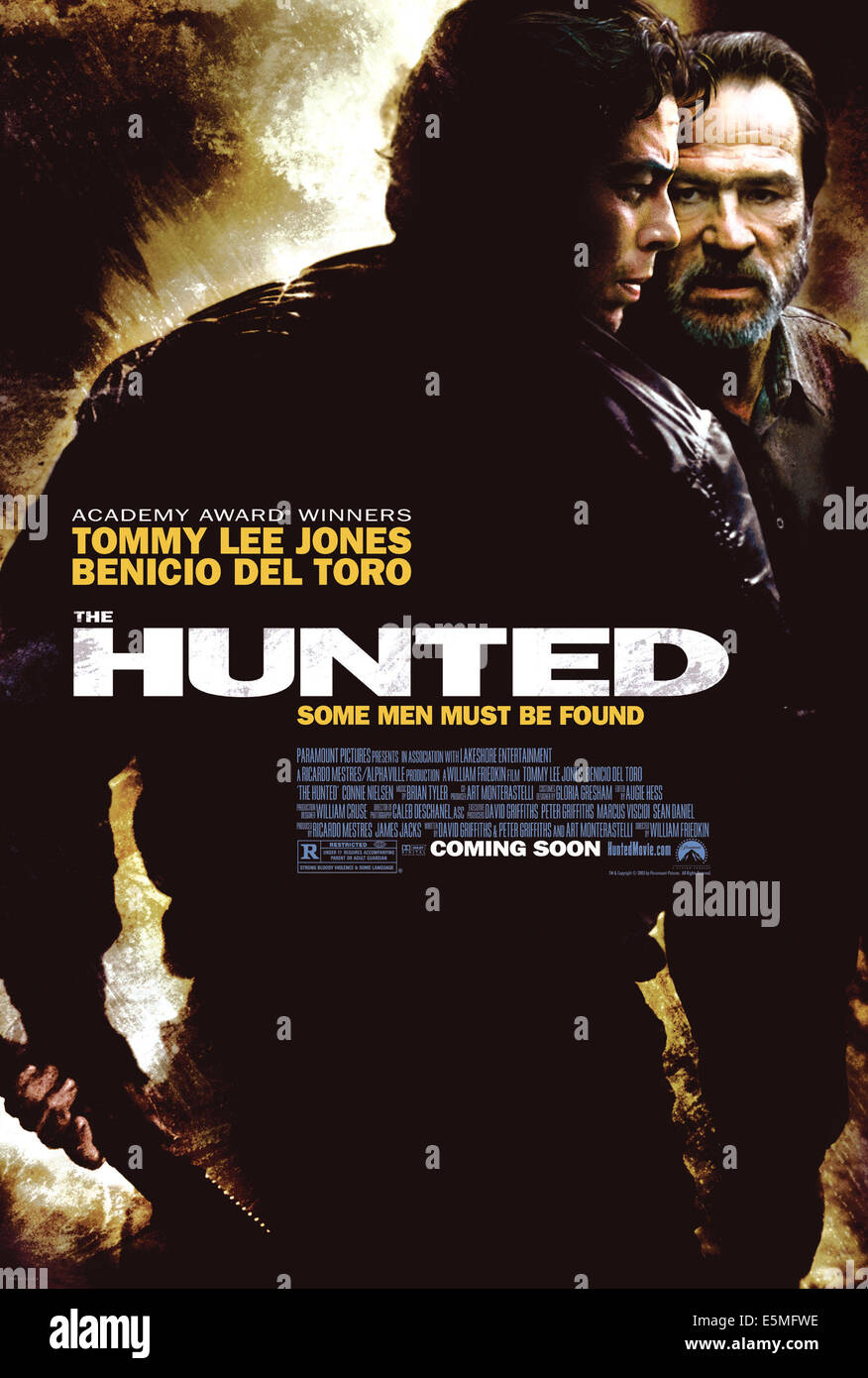 THE HUNTED, Benicio Del Toro, Tommy Lee Jones, 2003, (c) Paramount ...