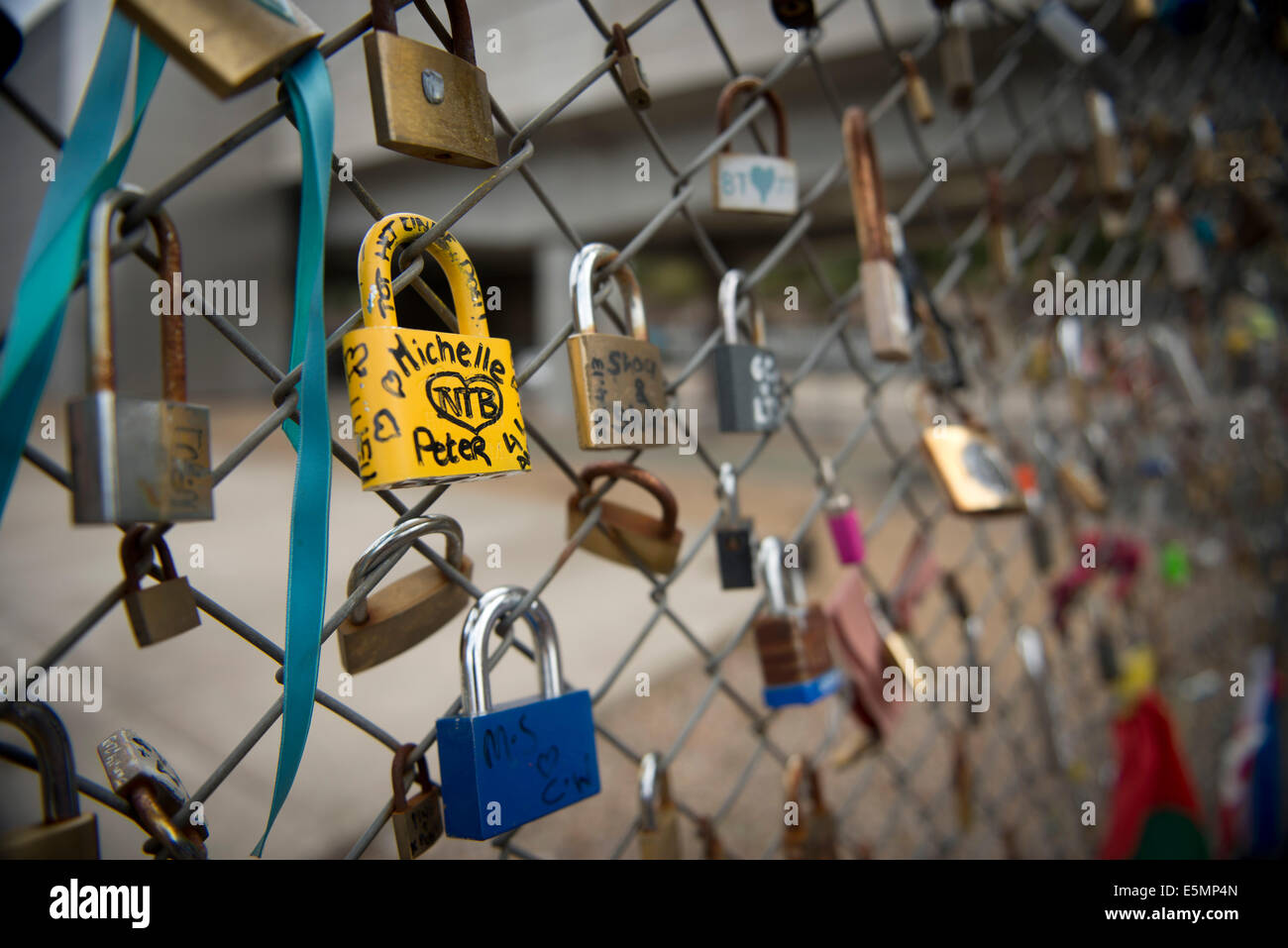 London love locks hi-res stock photography and images - Alamy