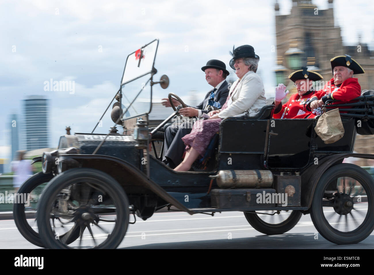 Edwardian car hi-res stock photography and images - Alamy