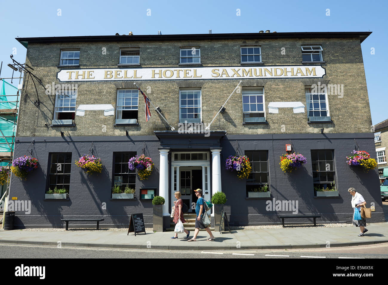 The Bell Hotel Saxmundham, Suffolk, UK Stock Photo - Alamy