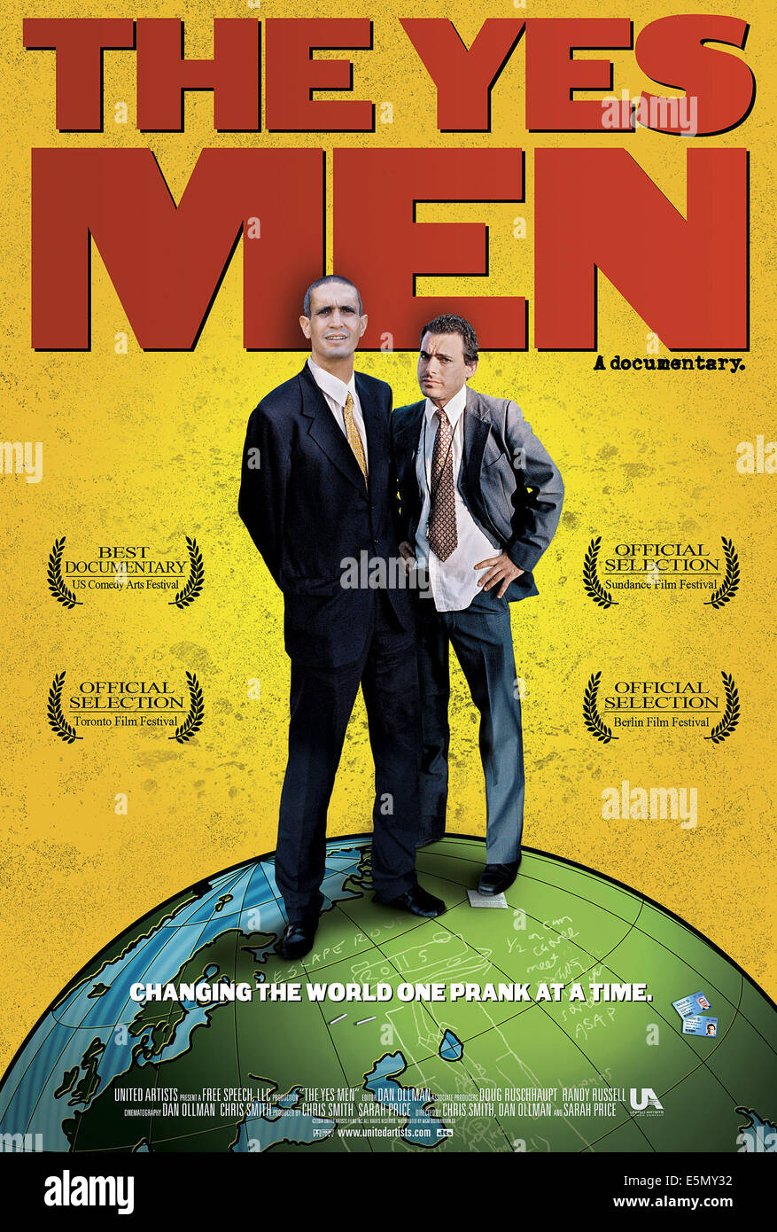 THE YES MEN, Andy, Mike, 2004, (c) United Artists/courtesy Everett ...