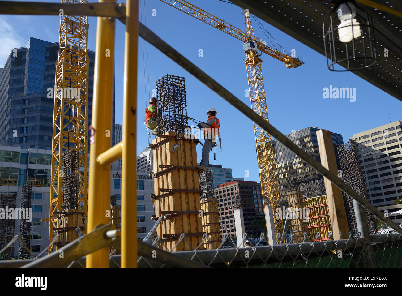 construction san francisco soma Stock Photo - Alamy