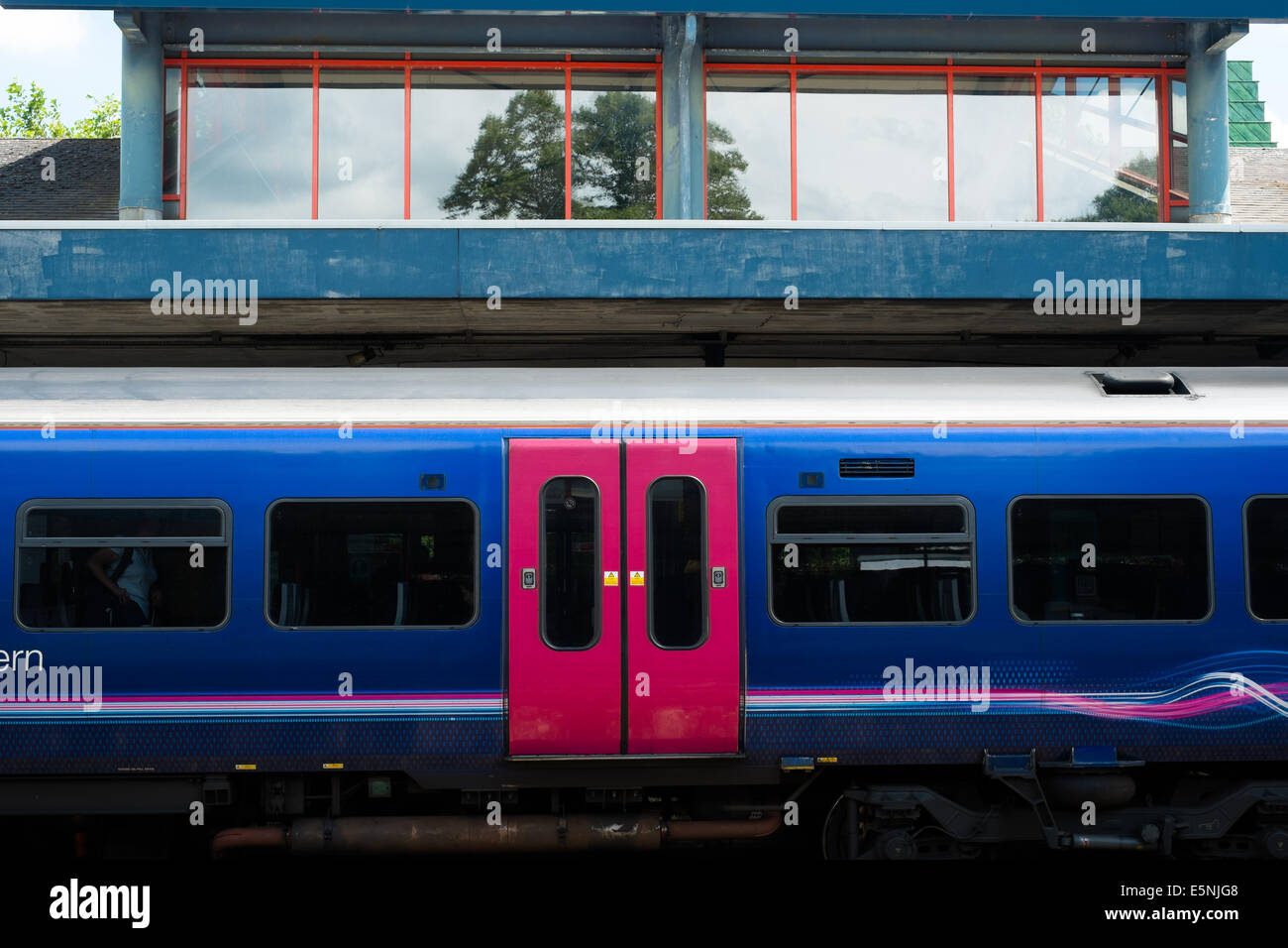 modern pasenger train and station building Stock Photo - Alamy