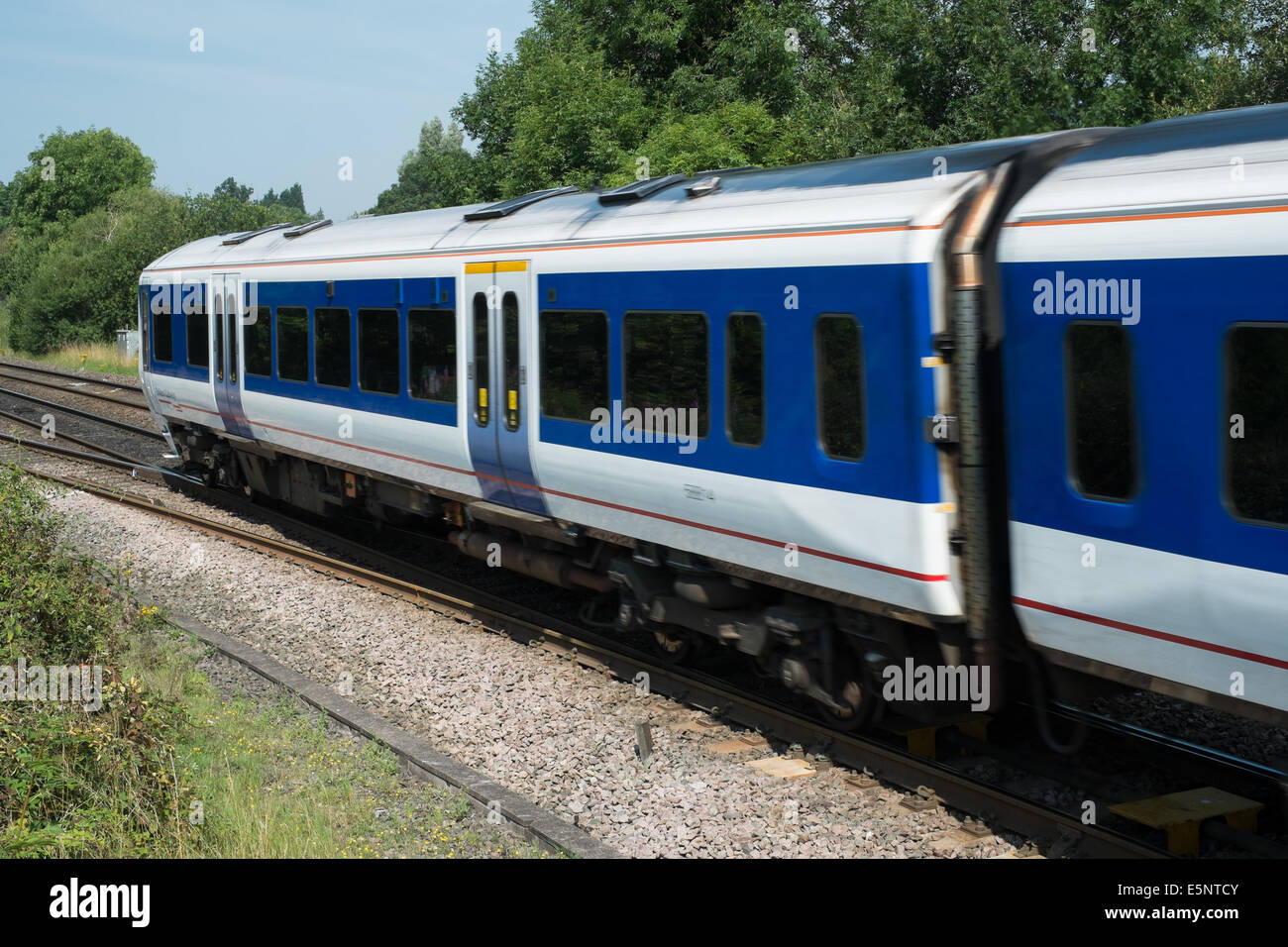 Chiltern Trains unit Marylebone to Birmingham Stock Photo - Alamy