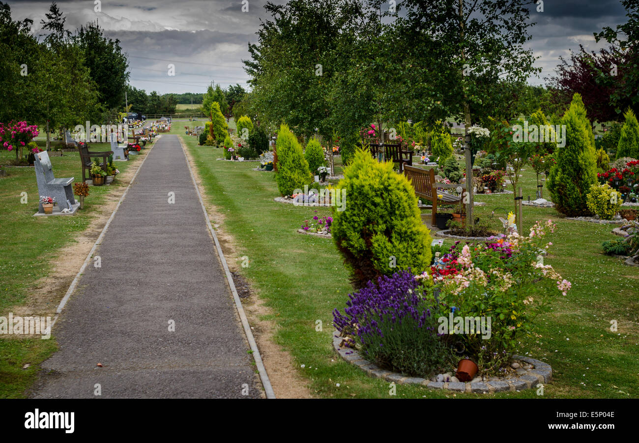 Basildon Cemetery and Memorial Gardens Stock Photo - Alamy