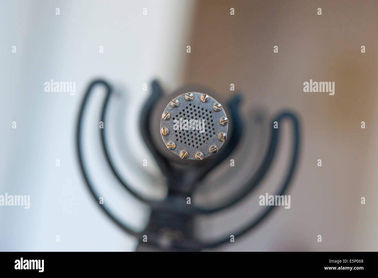 Neumann KM133D digital microphone in Rycote shock mount (suspension ...