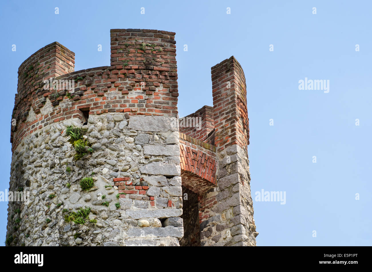 Bricks tower building hi-res stock photography and images - Alamy