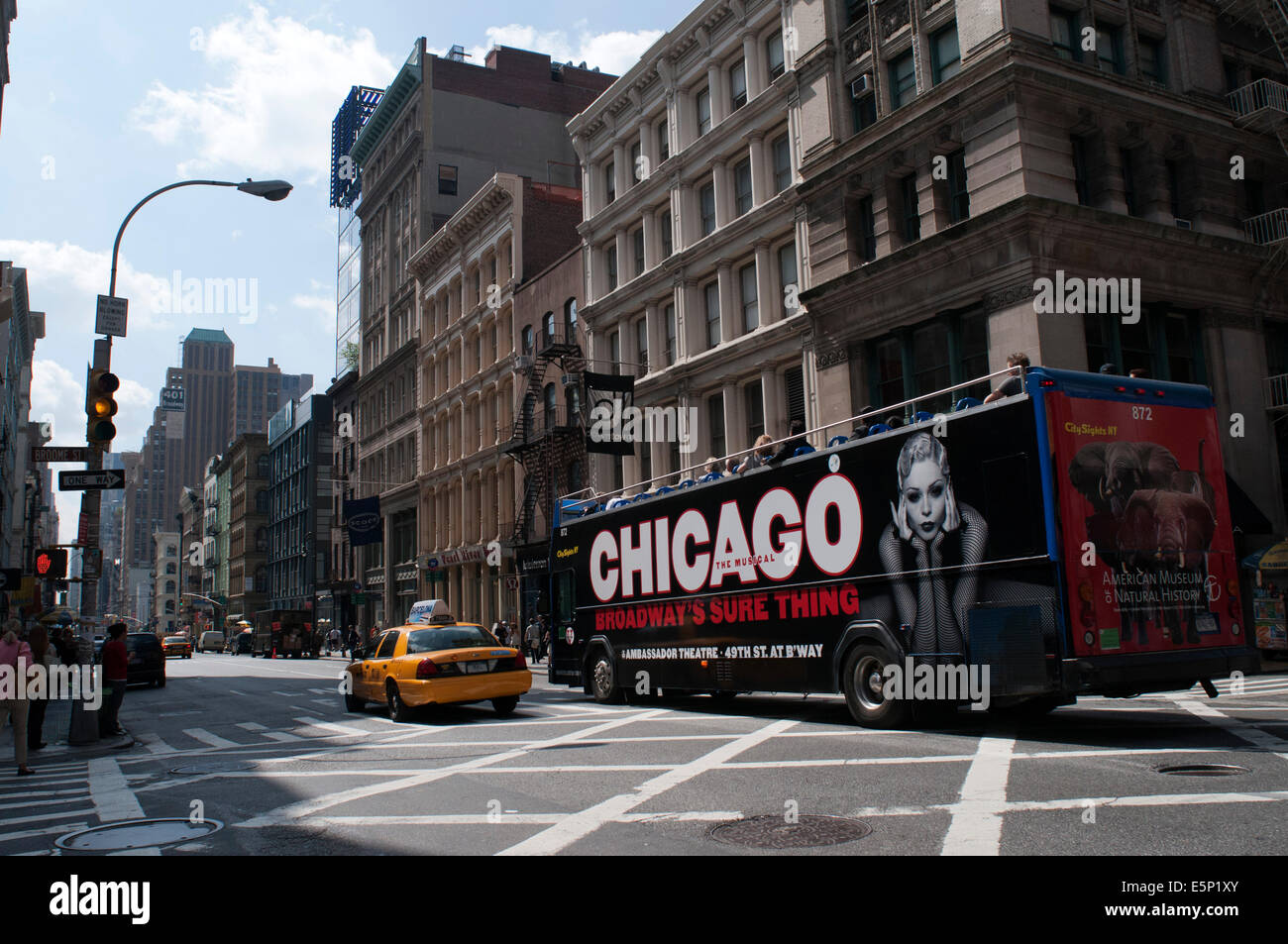 Tour bus with tourists sightseeing in New York City, NYC. Chicago the ...
