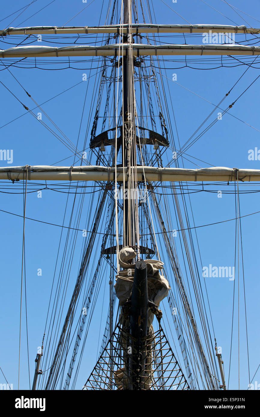Iconic ship design hi-res stock photography and images - Alamy