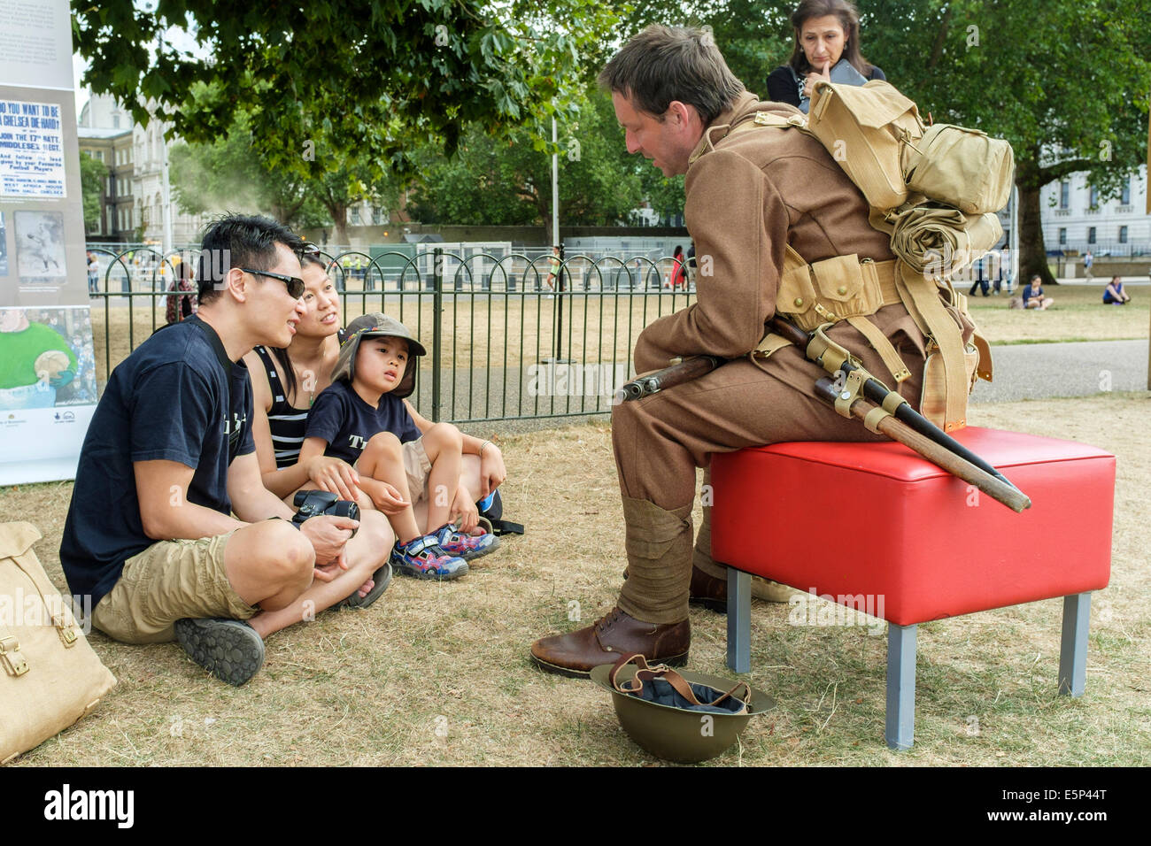 Life in the ww1 trenches High Resolution Stock Photography and Images ...
