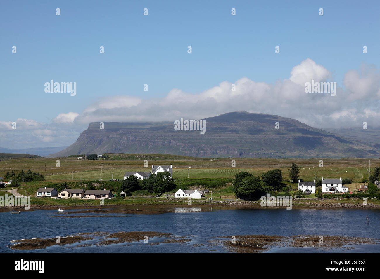 Bunessan hi-res stock photography and images - Alamy