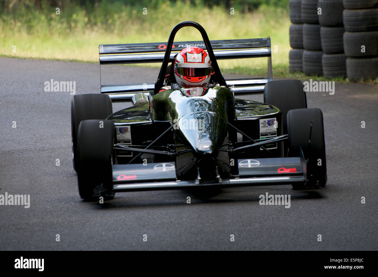 Single seat racing and sportscars competing at Wiscombe Park hillclimb ...