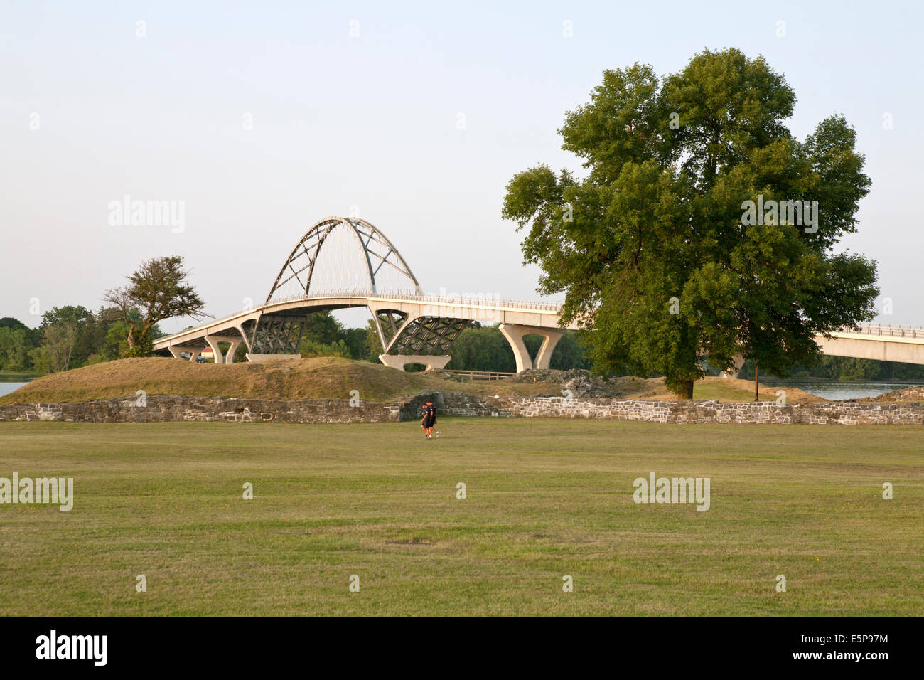 Ruins of Fort Saint-Frédéric with the Crown Point Bridge across Lake ...