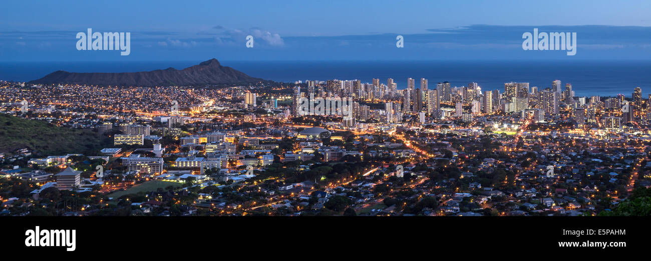 Honolulu round top drive hi-res stock photography and images - Alamy