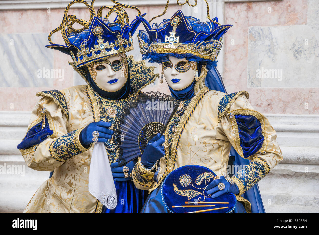 Blue carnival costumes hi-res stock photography and images - Alamy
