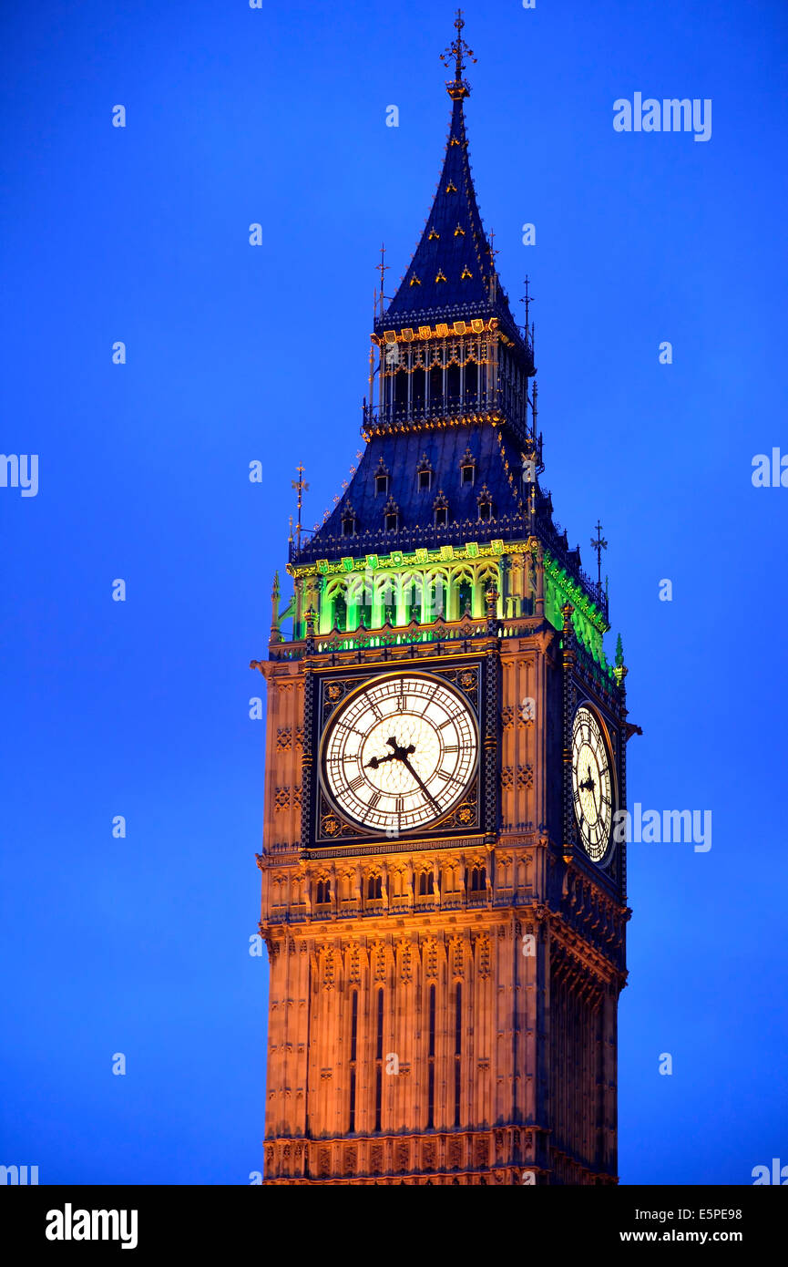 Detail of the elizabeth tower hi-res stock photography and images - Alamy