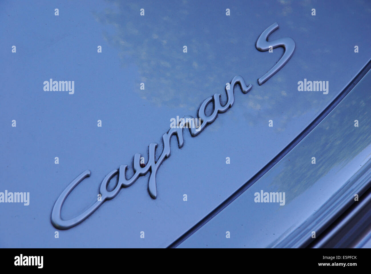 S iconic logo hi-res stock photography and images - Alamy