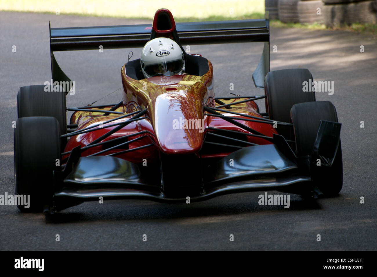 Single seat racing and sportscars competing at Wiscombe Park hillclimb ...